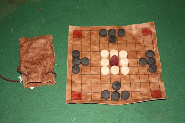 The Viking Game (Tablut) wood & leather.jpg | Exeter Chess Club